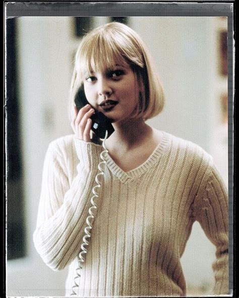 Drew Barrymore In Scream Screaming Drawing Drew Barrymore Scream