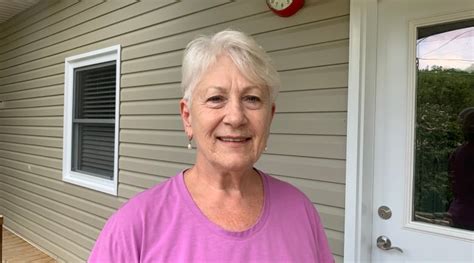 Everybodys Relieved Residents Displaced By Forest Fire Finally Return Home Cbc News