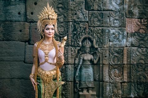 ឈុត អប្សរា ខ្មែរ ស្អាតគ្មានប្រៀប មាន សូនីតា ឡេីងដូចគំនូរ Khmerload Cambodia Latest News