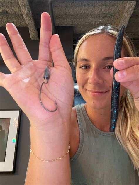 Tackle Tips The Texas Rig Barstool Sports