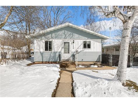 706 26th Avenue N Saint Cloud Mn 56303 Mls 6507188 Edina Realty