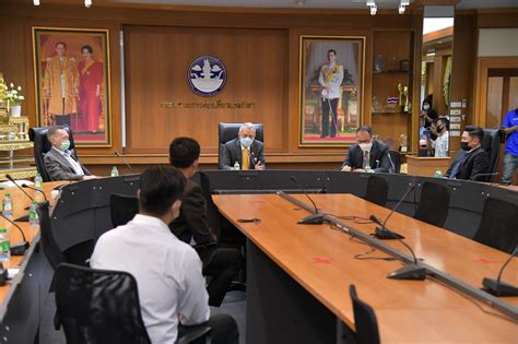 นายพิพัฒน์ รัชกิจประการ รมต กองประชาสัมพันธ์ กกท