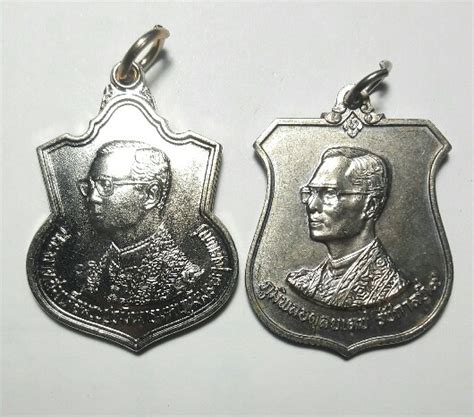 เคาะเดียว เหรียญในหลวง 6 รอบ ปี 42 มา 2 แบบ เหรียญ 2 พระเครื่อง พระแท้ Webpra เว็บ พระ คอม