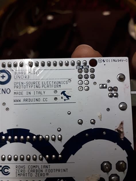 Discovered This Today Uno Has A Sda And Scl As Well Rarduino