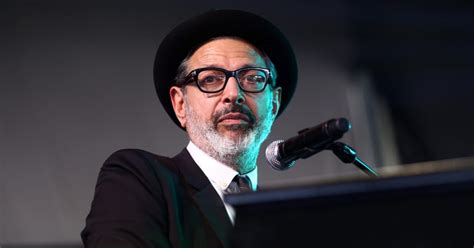 Jeff Goldblum Is Making A Jazz Piano Album And All Is Right With The