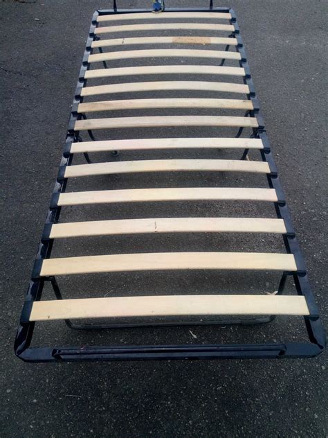 Розкладачка з ламелями і матрасом Ламелі на дерев”яне ліжко 1 800 грн Прочие туристические