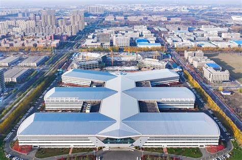 追光之路向光而行 加快打造长春光谷 长春新区正在努力交出答卷