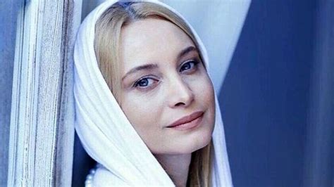 اولین عکس از مادر جذاب مریم کاویانی شباهت فاحش خانم بازیگر به مادرش