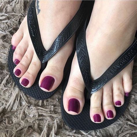 Instagram 上的 Osmaisbelospesdoig：「 Lunafeet Pés Pezinhos Pésfemininos Feet