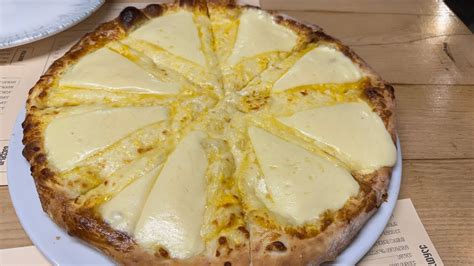 თბილისი რესტორანი “ვარაზი” ლაზური ხაჭაპურის დაგემოვნება უგემრიელესია