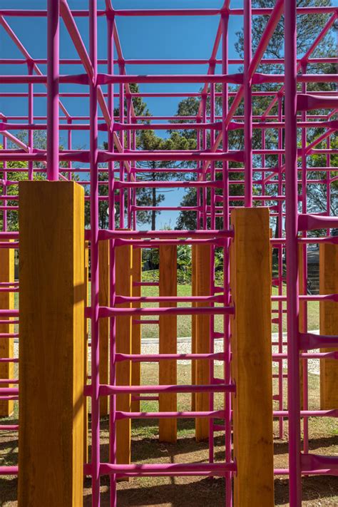 Labyrinth Playground Vazio S A Archdaily