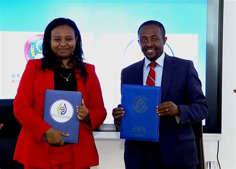 የአዲስ አበባ ዩኒቨርሲቲ እና የአካባቢ ጥበቃ ባለስልጣን በጋራ መስራት የሚያስችላቸውን የመግባቢያ ስምምነት ተፈራረሙ ኢዜአ አማርኛ Ena