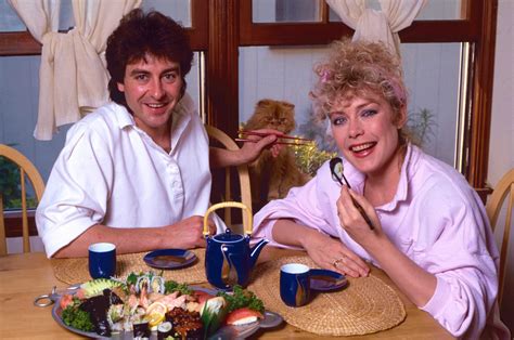 Kim Yates Actress 60 Photos Moonagedaydreamfilm