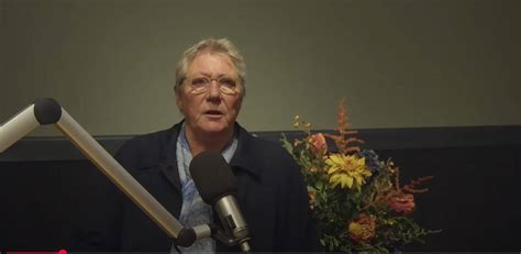 Terugkijken Els Van Dijk Beantwoordt Refoweb Vragen Cvandaag Nl