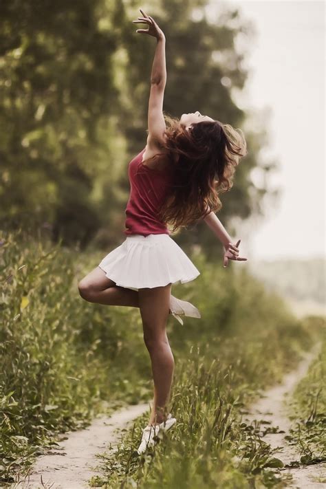 100000 Free Woman Dancing And Dance Images Pixabay