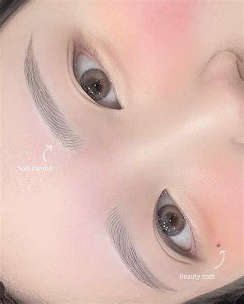 강남눈썹문신 강남반영구 Pmu 韓国アートメイク 윤블 소프트콤보 눈썹 컨설팅 미인점 세트 시술 전 얼굴형을 정밀하게 분석한 후 1 1 컨설팅을 통해 가장 조화로운