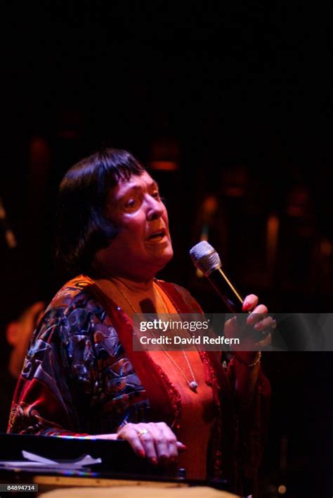 Photo Of Keely Smith Jazz Singer Keely Smith Performing On Stage News