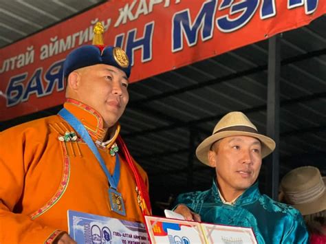 Улсын аварга О Хангай Говь Алтай аймгийн Жаргалан сумын 100 жилийн ойд түрүүлжээ Isee Mn