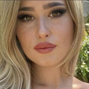 Hollyhawthorne I Nudes Celeb Nudes