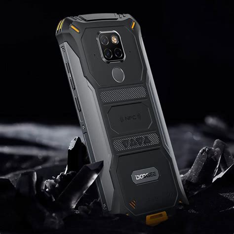 Doogee S68 Pro Is The Worlds First Wireless Reverse Charging Phone