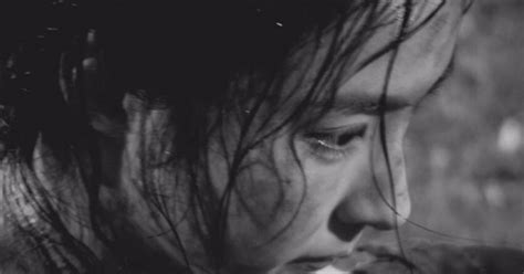 육룡이 나르샤 신세경 거지분장에도 죽지 않는 미모 과시