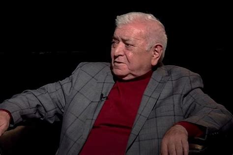 Aqil Abbas Televiziyalarda Arvadların Boğuşması Və Həkimlərin Reklamı