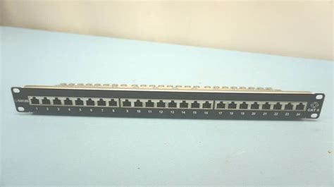 BLACK BOX CAT6 Shielded Patch Panel 24 Port 55 07 PicClick UK