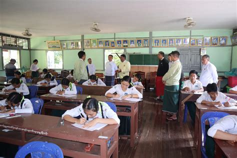 မွန်ပြည်နယ်ဝန်ကြီးချုပ် ၇၄ ကြိမ်မြောက် ၃၈ ဖြာမင်္ဂလာတရားတော်နှင့် ဗုဒ္ဓဝင်စာမေးပွဲ ဖြေဆိုနေမ