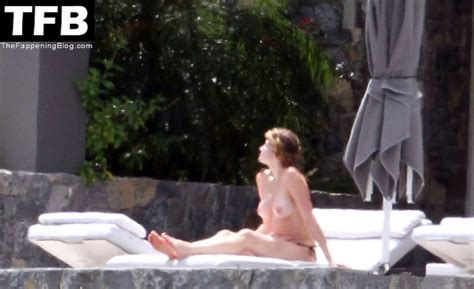 Stephanie Seymour Topless Photos Pinayflixx Mega Leaks