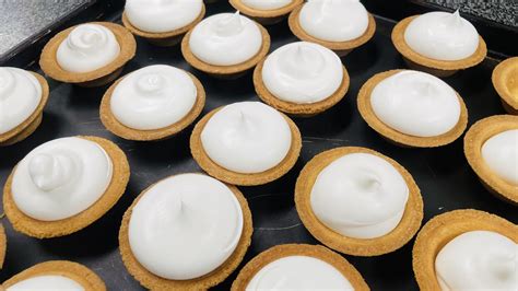 바움쿠헨 치즈타르트 코오롱호텔 마들렌 휘낭시에 컵케이크 머핀 자동반죽성형 충진기 자동크림주입기 Heecorp 희코프 문의0234722701 Youtube