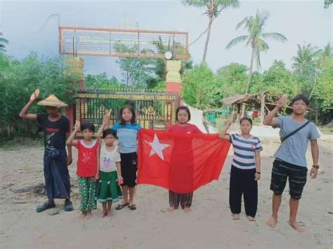 ကယ်တင်ရှင်မရှာ ဒို့ကျေးရွာ သပိတ် အင်အားစုများက စစ်အာဏာရှင် ဆန့်ကျင်ရေး