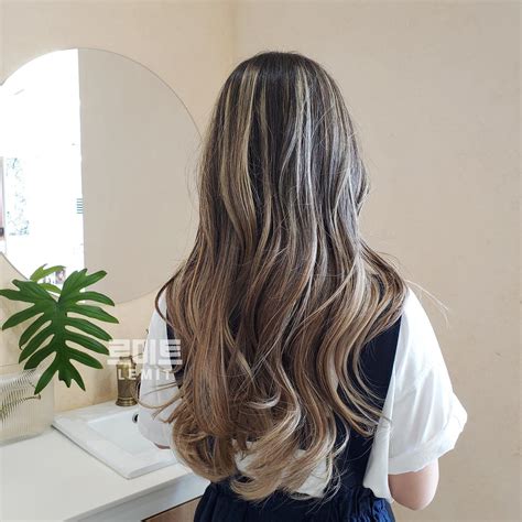 용산 미용실 르미트 용산점 안녕하세요 르미트헤어 용산점입니다🤍🧡 고객후기샷고객리뷰 컬러를