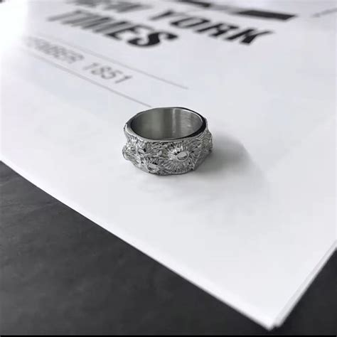 Lunar Crater Ring Molded Metals