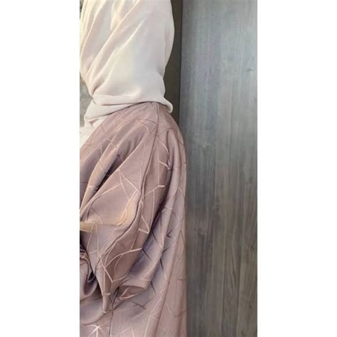 Tasneem Shahla • Threads Say More
