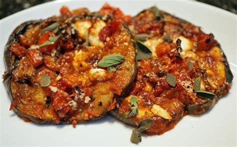 Μελιτζάνες στο φούρνο με τυρί φέτα Συνταγές Sintayes Gr Cooking Recipes Vegetarian Dishes