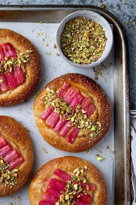 20 Healthy Rhubarb Recipes Low Carb Spark