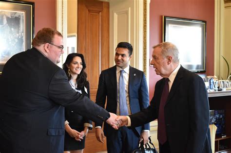 Gallery Photo Gallery News Us Senator Dick Durbin Of Illinois