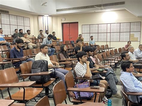 Iit Kanpur Hosted A Talk On Quantum Computing And Machine Learning By Prof Udaya Parampalli