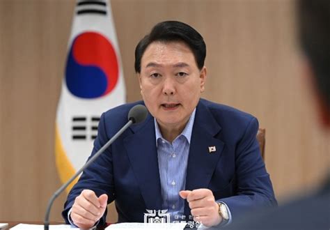 속보 尹대통령 與지도부·참모들과 비공개 오찬회동