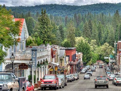 11 Slow Paced Towns In California Where You Can Live Quietly Happily