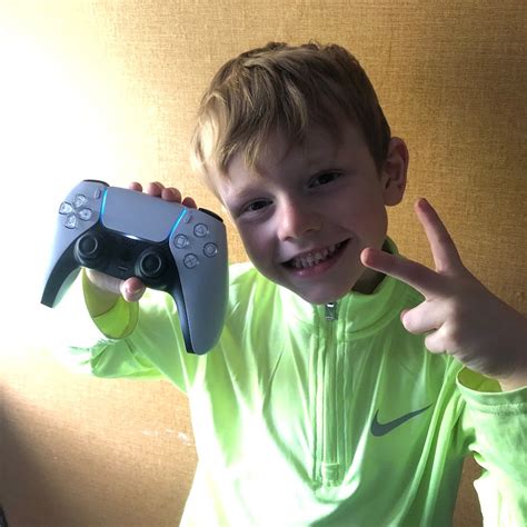 Fynley Reacts Tchg Youtube