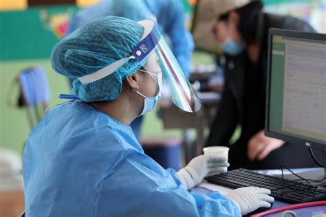 Өнөөдөр ажиллах түргэвчилсэн шинжилгээ болон дархлаажуулалтын цэгүүдийн