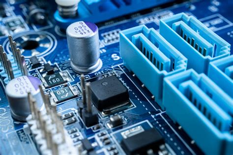 미래 기술 개념에 전자 회로입니다 파란색 배경에 마더보드 컴퓨터입니다 마이크로칩 디지털 데이터 0명에 대한 스톡 사진 및 기타 이미지 Istock