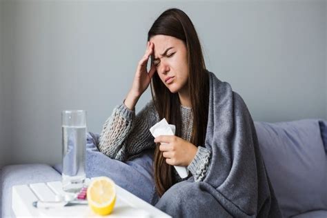 Γρίπη καιρός Όλα όσα πρέπει να γνωρίζετε για την γρίπη λόγω αλλαγής του καιρού Neamougr