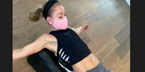 Kelly Ripa Muscles