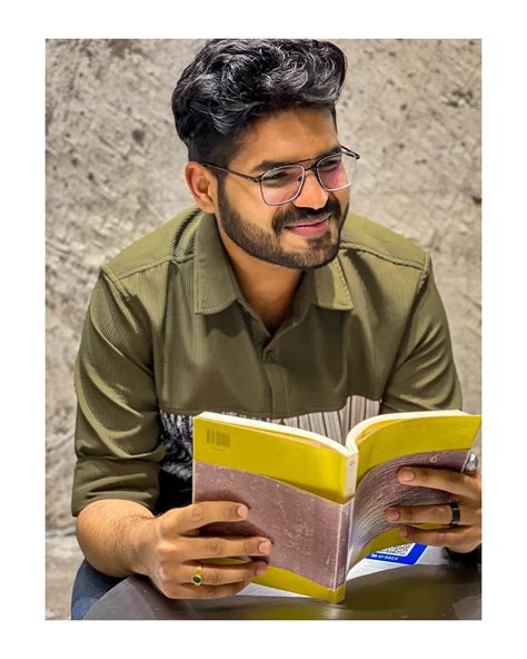 Drmidhun M K 柯明寒 Drmidhunmk • Instagram Photos And Videos