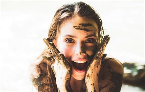 Imágenes De Chica Sucia Descarga Gratuita En Freepik