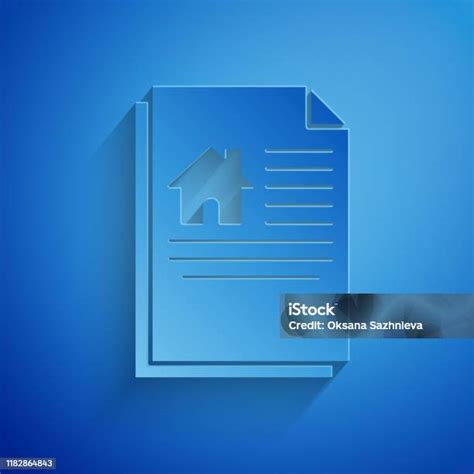 파란색 배경에 분리 된 종이 컷 하우스 계약 아이콘입니다 계약 작성 서비스 문서 작성 신청서 작성 종이 아트 스타일입니다 벡터 일러스트레이션 개념에 대한 스톡 벡터 아트 및