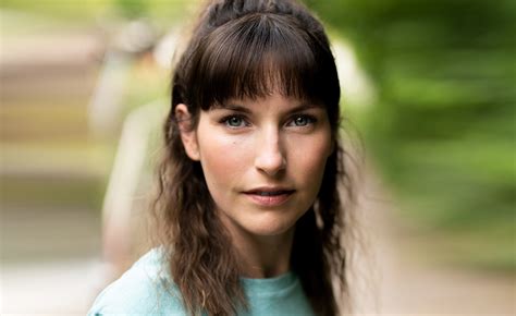 Helena Mitchell Voiceover Artist Actress