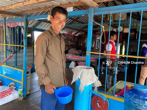 អង្គការទន្លេគ្លីនិកកម្ពុជា ជំរុញពលរដ្ឋរស់នៅលើបឹងទន្លេសាបគិតគូរពីអនាម័យទឹកស្អាត